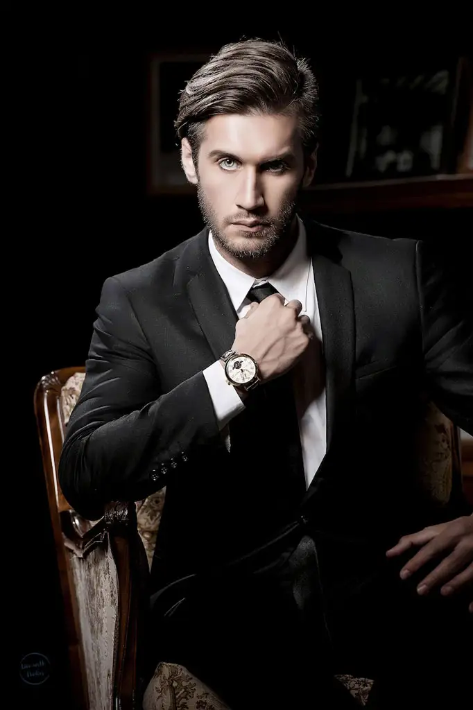 Best Watches Under 2000 | Must Add to Your Buying List Best Watches Under 2000 | Must Add to Your Buying List